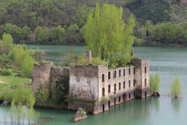 Zoom sur le village de Teillet - Office de Tourisme Vallée du Tarn